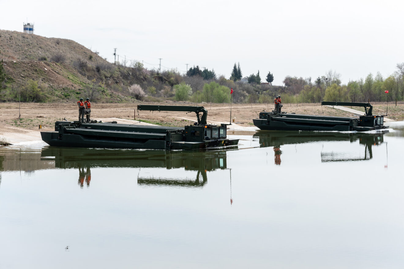 FNSS SAMUR Seyyar Yüzücü Hücum Köprüsü | Turkish Defence Agency
